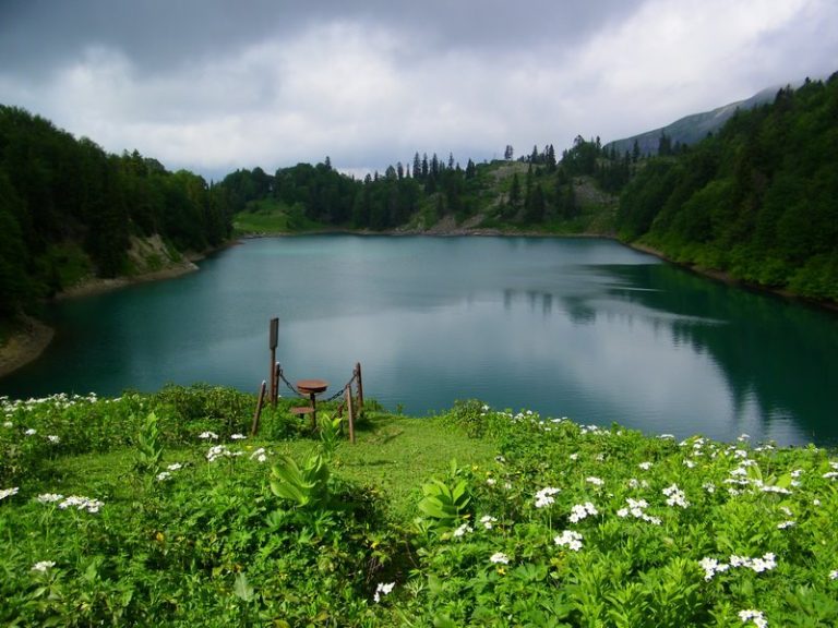 Goderdzi Pass - Beshumi and the green lake - Georgian Tour Adviser