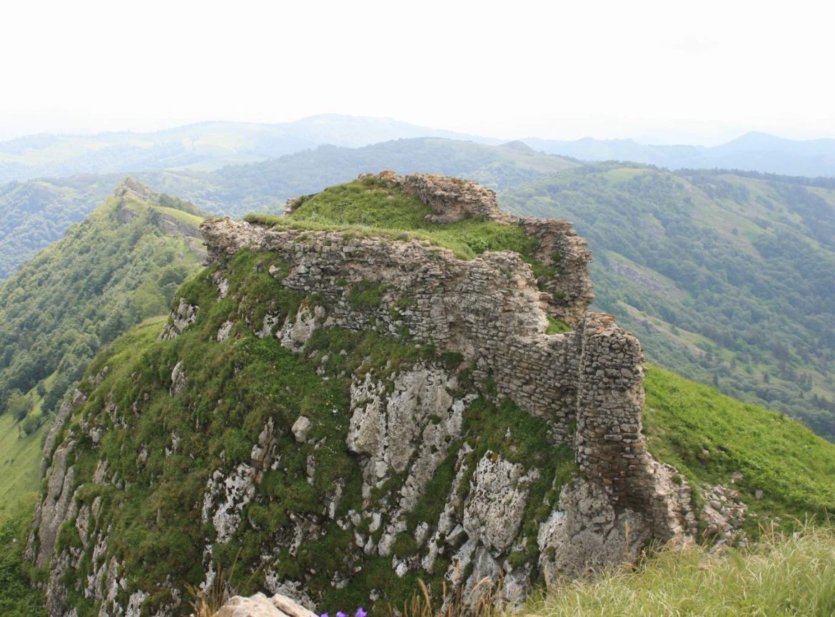 Tsalka Canyons and Kldekari Fortress - Georgian Tour Adviser