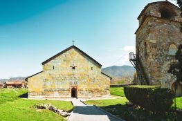 Tsalka Canyons and Kldekari Fortress - Georgian Tour Adviser